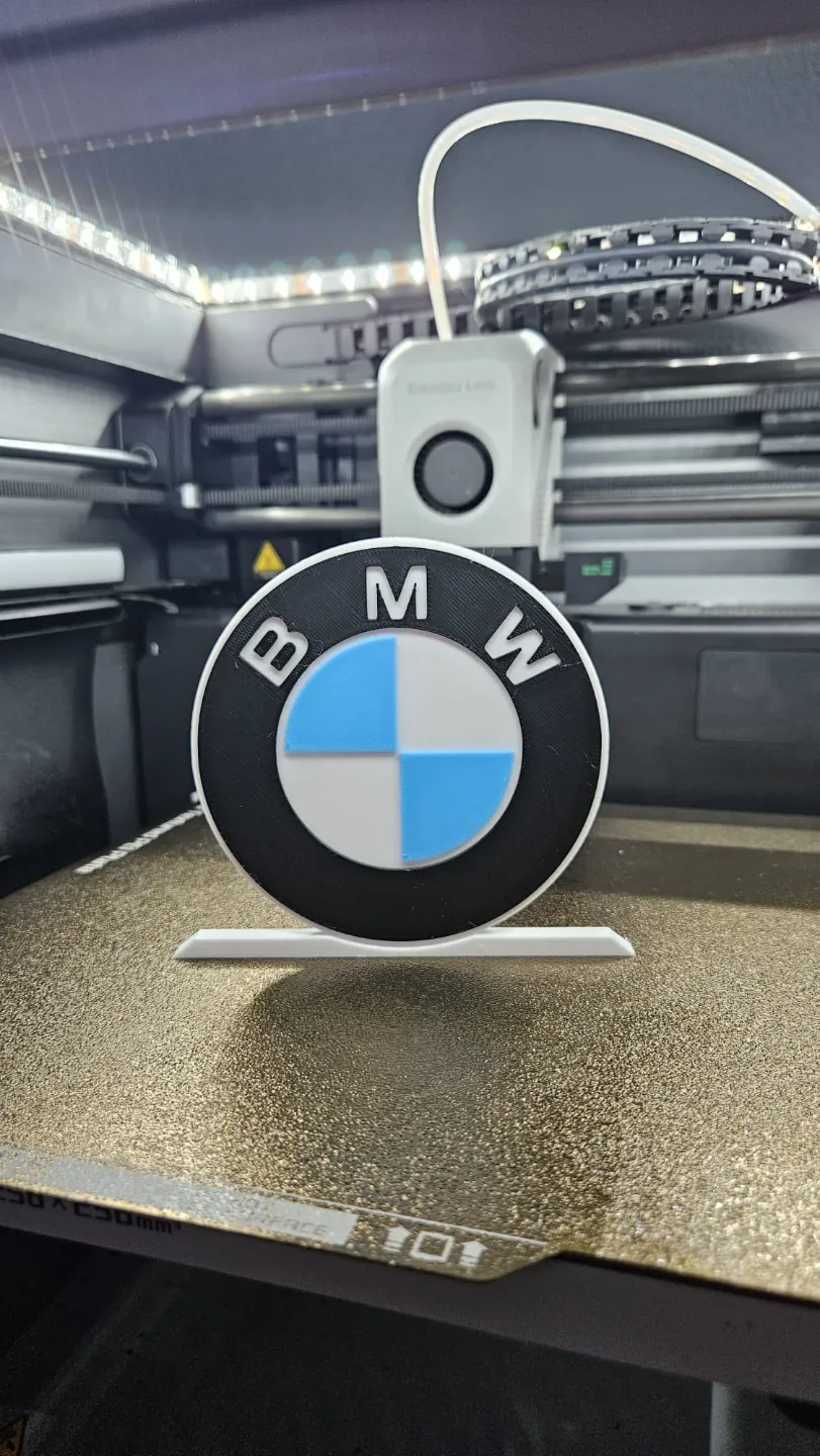 BMW Table Stand by 5kyrunn3r - MakerWorld