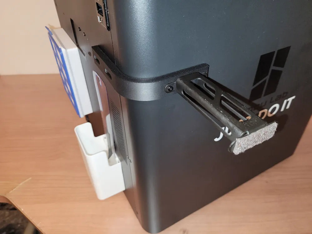 Lateral Filament Mount by medogianluca - MakerWorld