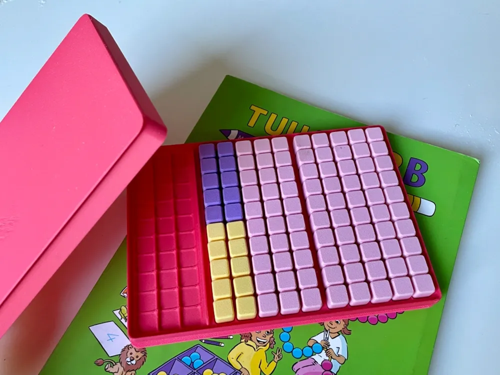 HUNDRED Counting Board by Jurdis - MakerWorld