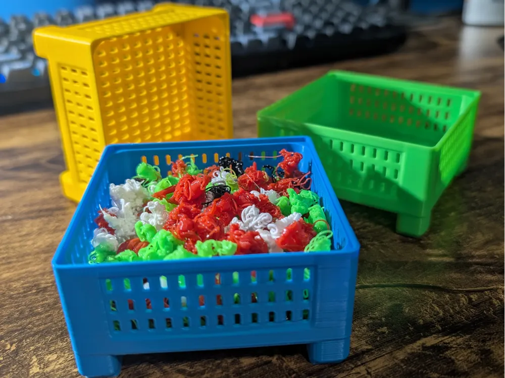 Stackable 1:14 scale bin models by Trombetta_3D - MakerWorld