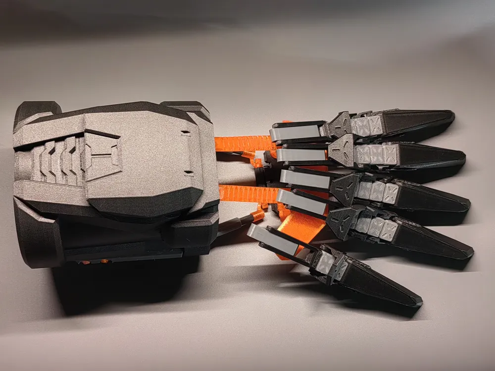 Arm Gauntlet Exoskeleton 3.0 (no glue, no hardware, requires TPU ...