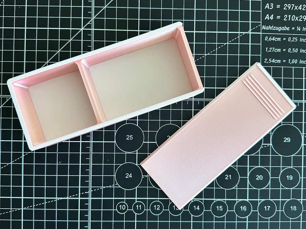 Dual compartments sliding box by EliottMakerWorld: Download Free 3D Models
