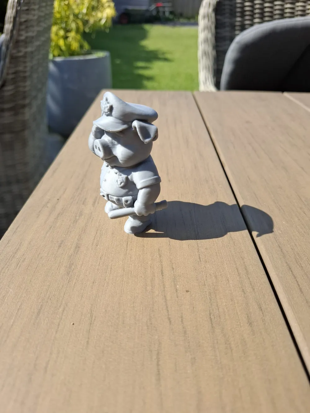 Dutybound Officer Hog by Koffiekoek MakerWorld: Download Free 3D Models