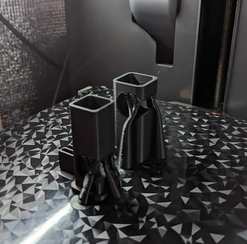 Bag clip with fully printed mechanism (printed spring works even in PLA ...