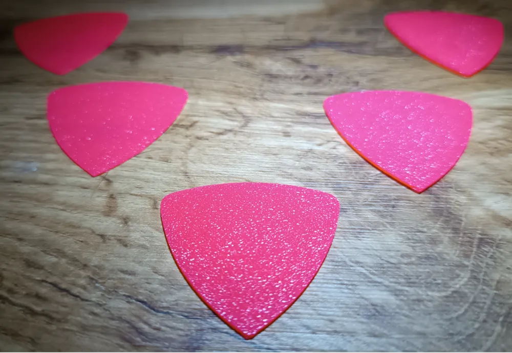 Guitar pick - triangle by cielejot - MakerWorld