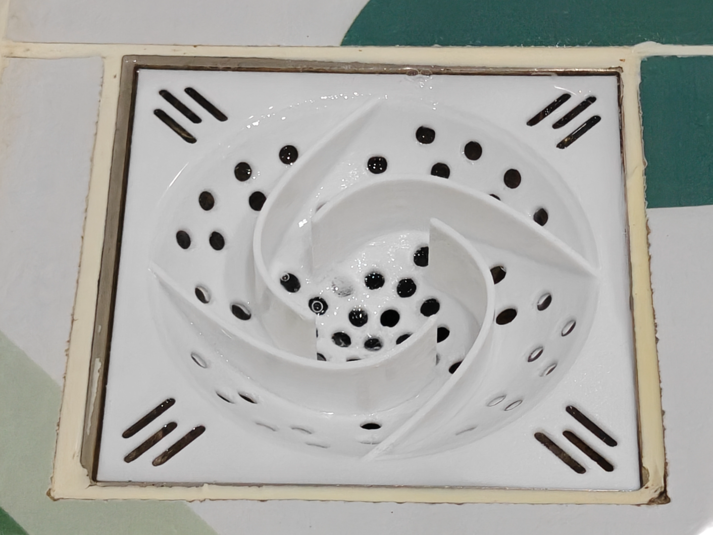 94mm Square Vortex Floor Drain by xachary MakerWorld: Download Free 3D Models