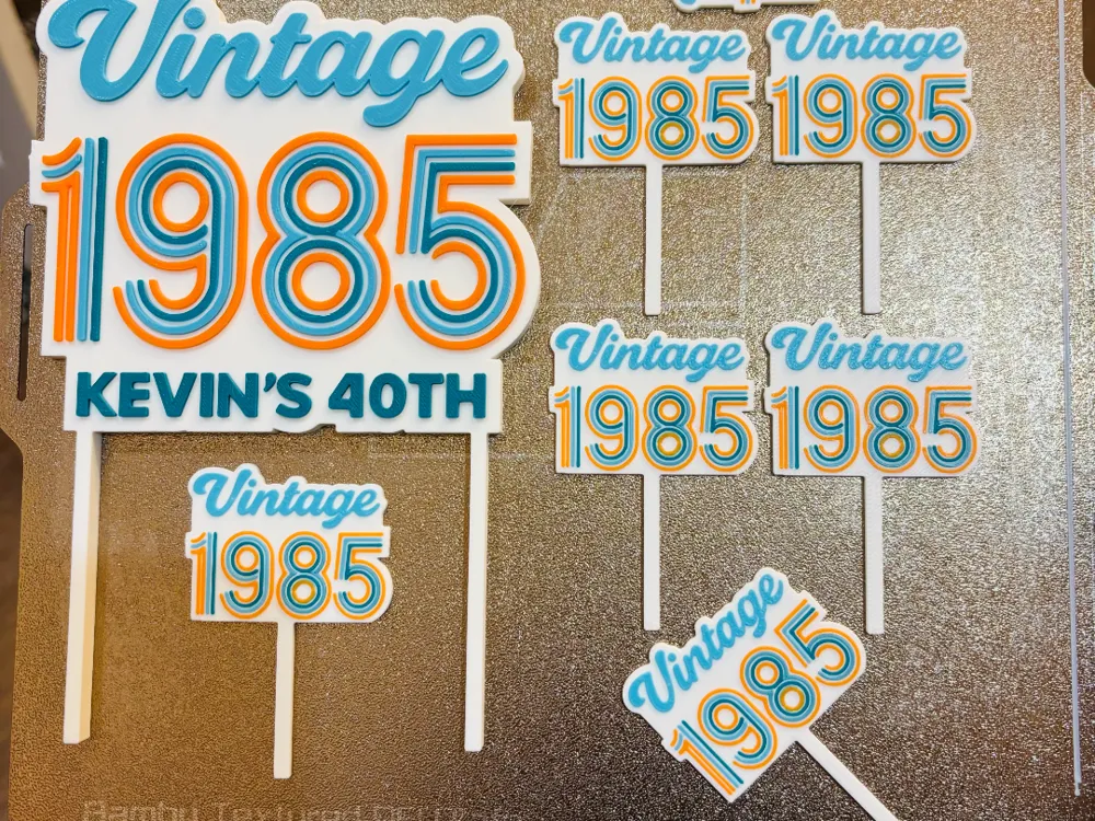 1985 40th cake and cupcake topper by Jackson's 3D World MakerWorld ...