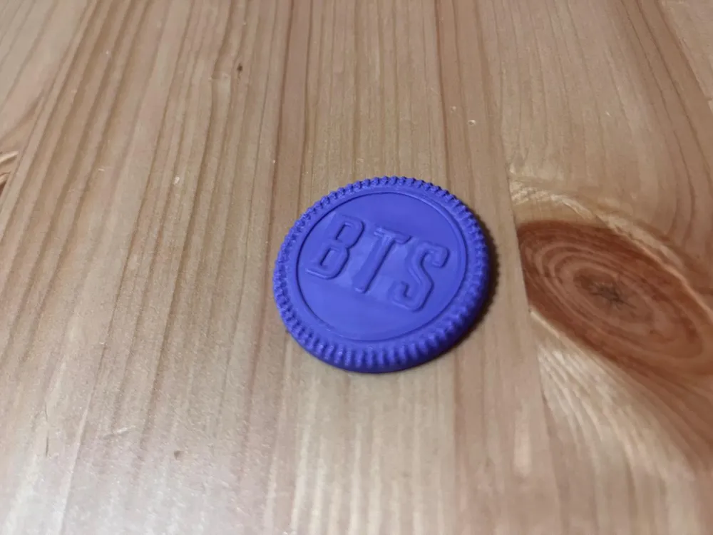 Chaveiro inspirado na colaboração OREO x BTS - Modelo gratuito para ...