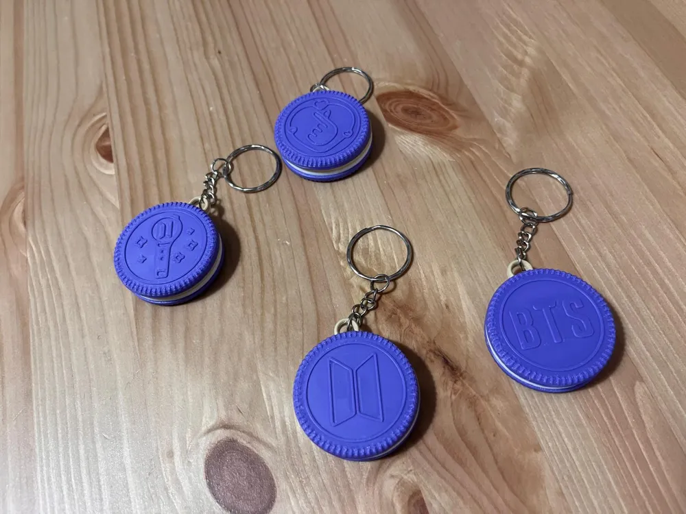 Magnetic OREO x BTS fidget keychain - Free 3D Print Model - MakerWorld