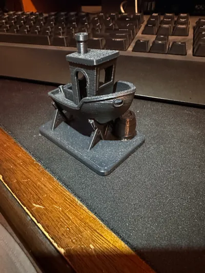 3D Benchy stand by Ondra Hladík - MakerWorld