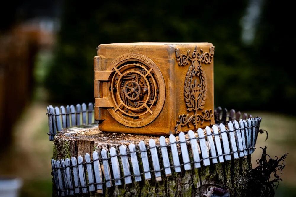 Dual Locking Vault - Configurable & Customizable! by C0bl3rG0bl3r ...