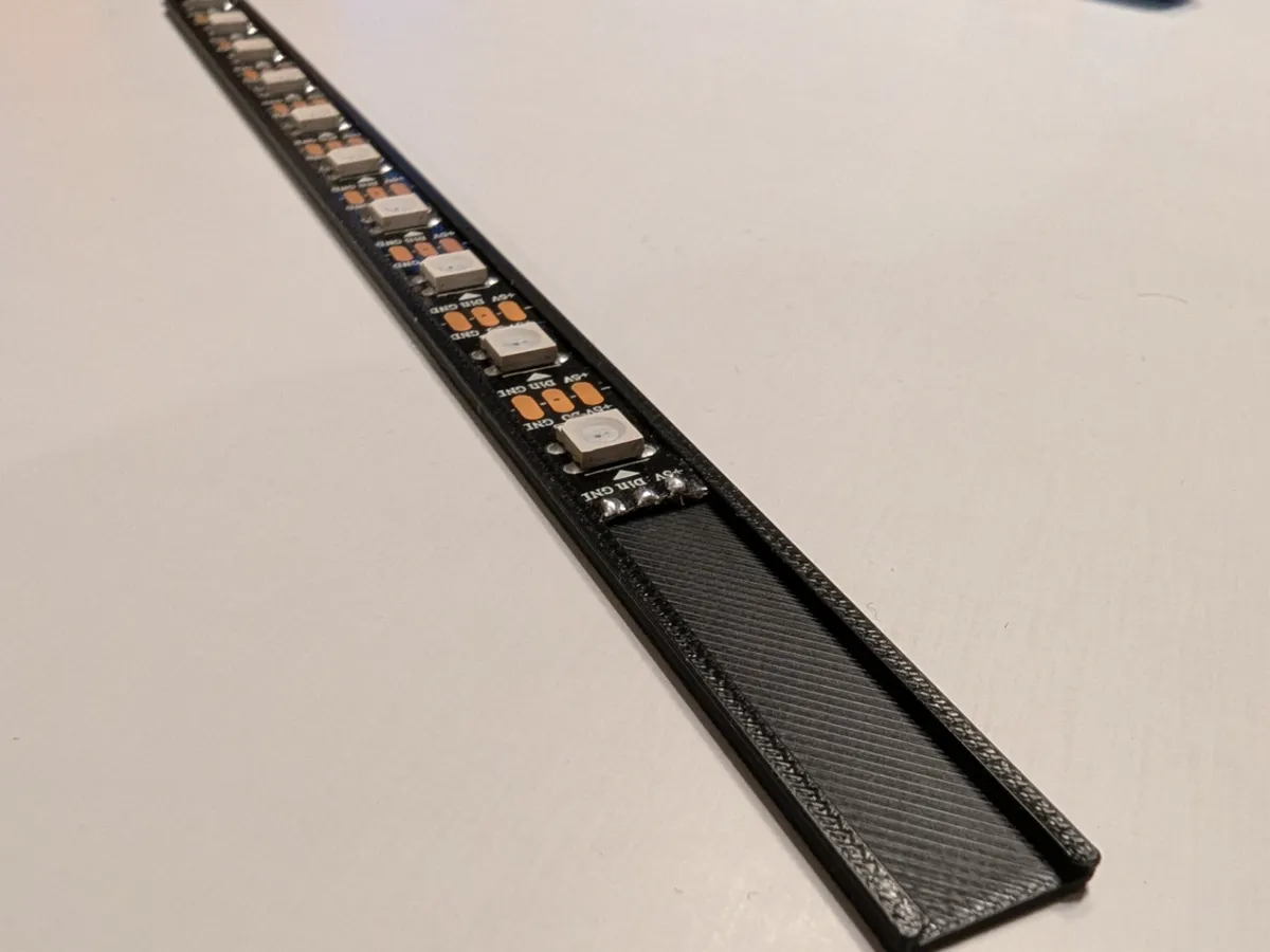 Soporte de tira LED de 10mm - delgado - para panel acústico por ...