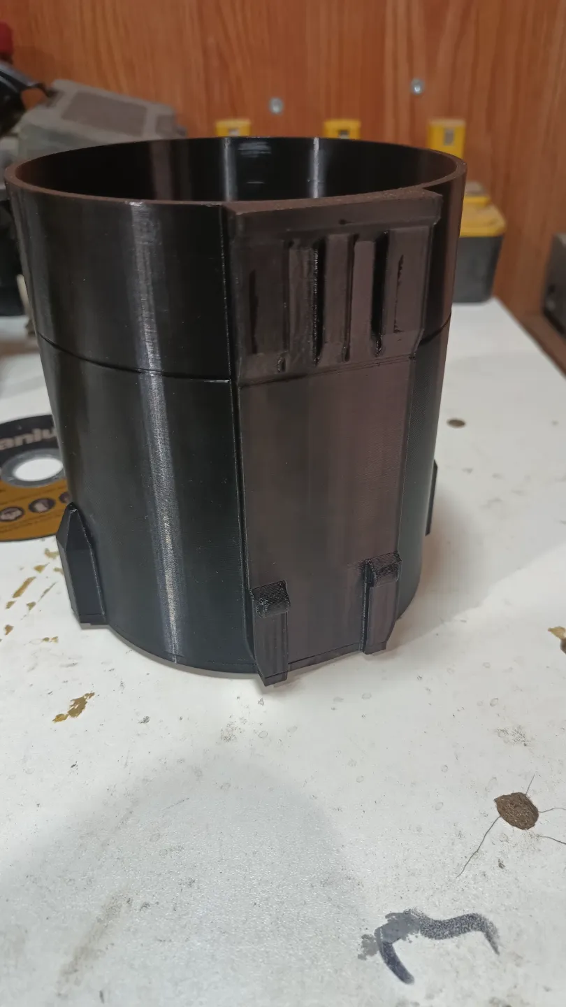 Cutting disc dispenser Remixed by splaty23 - MakerWorld