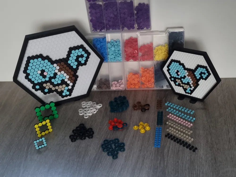 ROJOCO - Chain-Link Hex Pixel Puzzle by Tjoene MakerWorld: Download ...