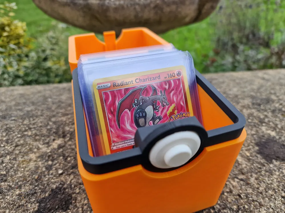 Pokemon Deck Box - Charizard - Free 3D Print Model - MakerWorld