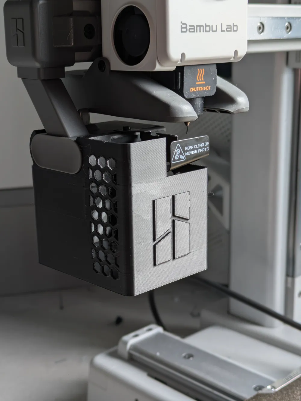 Honeycomb pattern Poop bucket Bambu Lab A1 & mini by Kaflex Studio ...