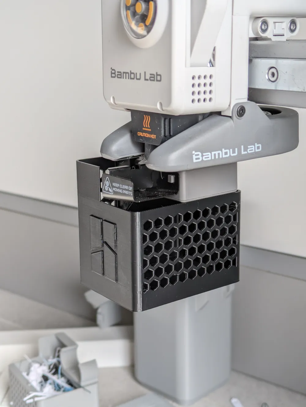 Honeycomb pattern Poop bucket Bambu Lab A1 & mini - Free 3D Print Model ...