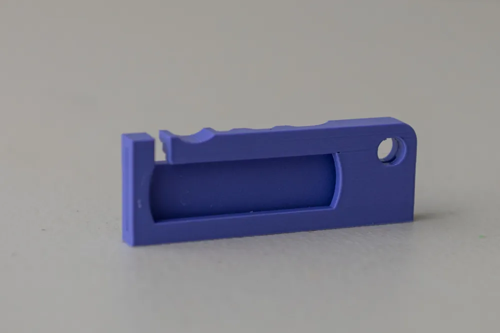 Magnetic Box Cutter Minimalist by Enginerd MakerWorld: Download Free 3D ...