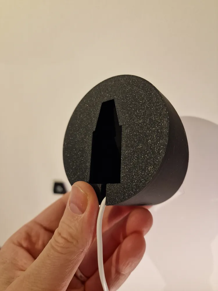 Wall mount for MH001 led lamps by Blondied MakerWorld: Download Free 3D ...