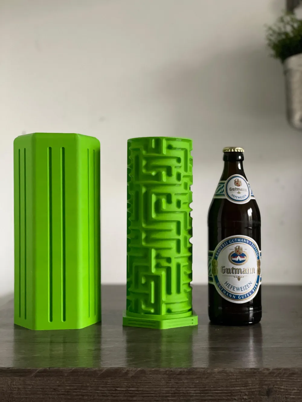 Bierflaschen Labyrinth / Beer bottles Labyrinth by Julian Hof - MakerWorld