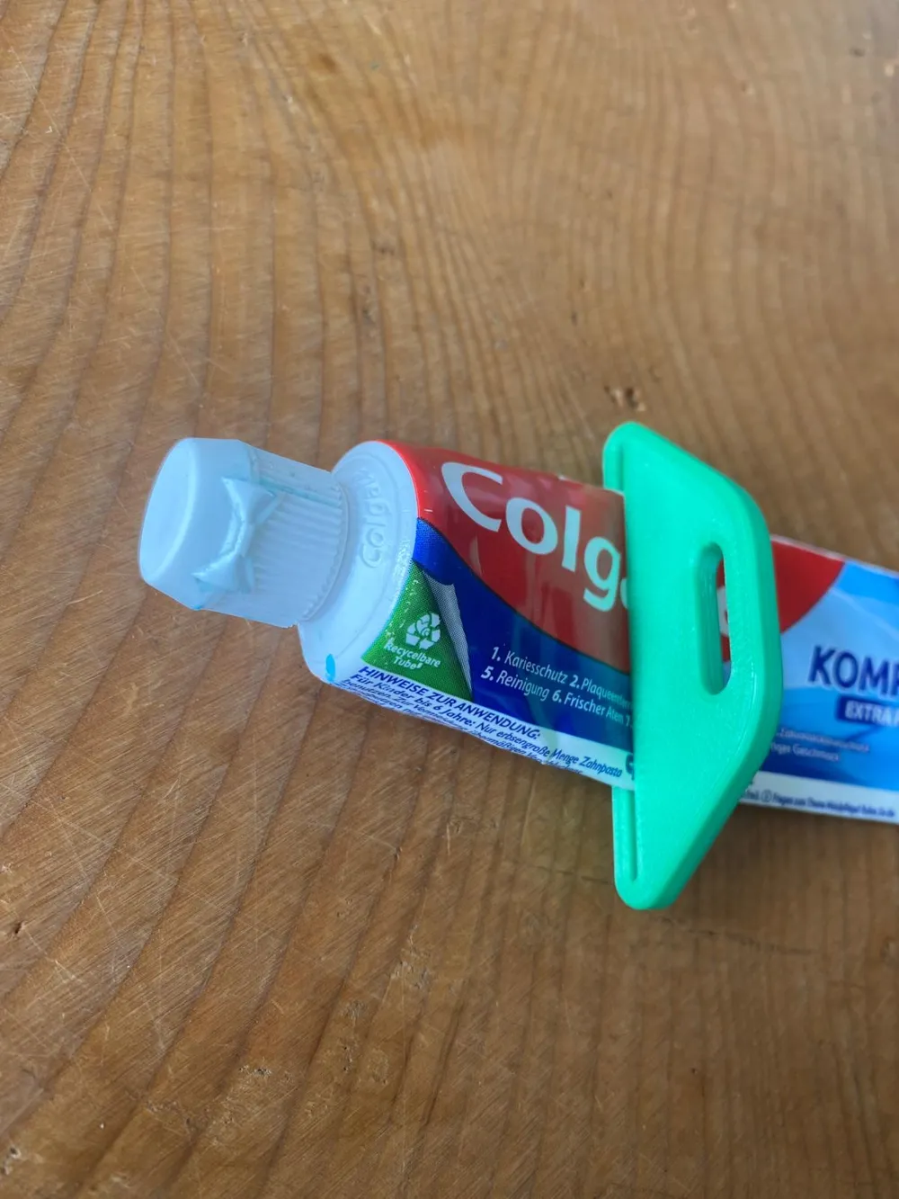 Toothpaste Squeezer by Mathis MakerWorld: Download Free 3D Models