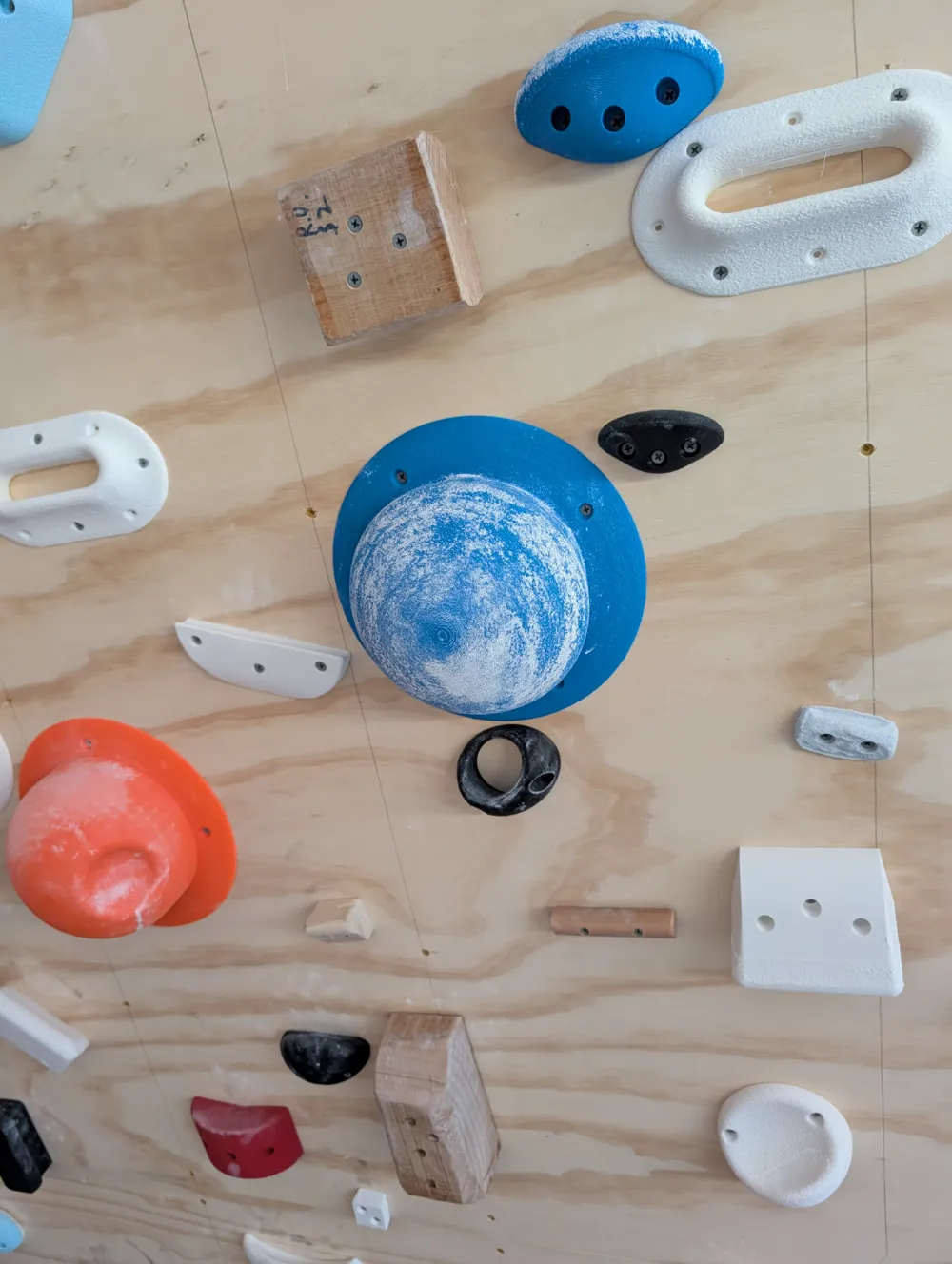 Climbing Hold Sloper - Parametric by Jeremy Till - MakerWorld