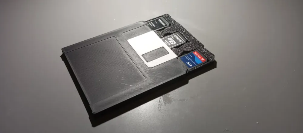 floppy disc SD card box by Prostě já MakerWorld: Download Free 3D Models