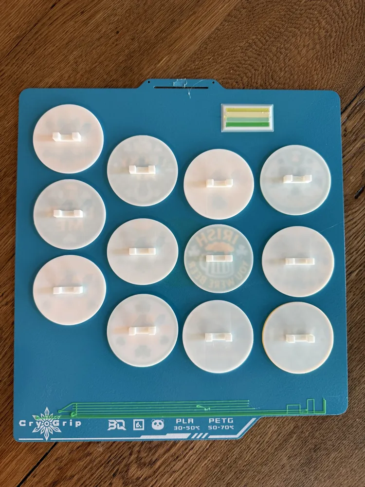 12 St Patrick’s Day Pub Crawl Party Badge Pins - Free 3D Print Model ...