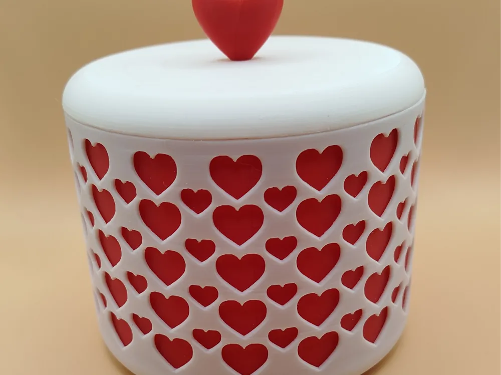 Storage box with heart - Free 3D Print Model - MakerWorld