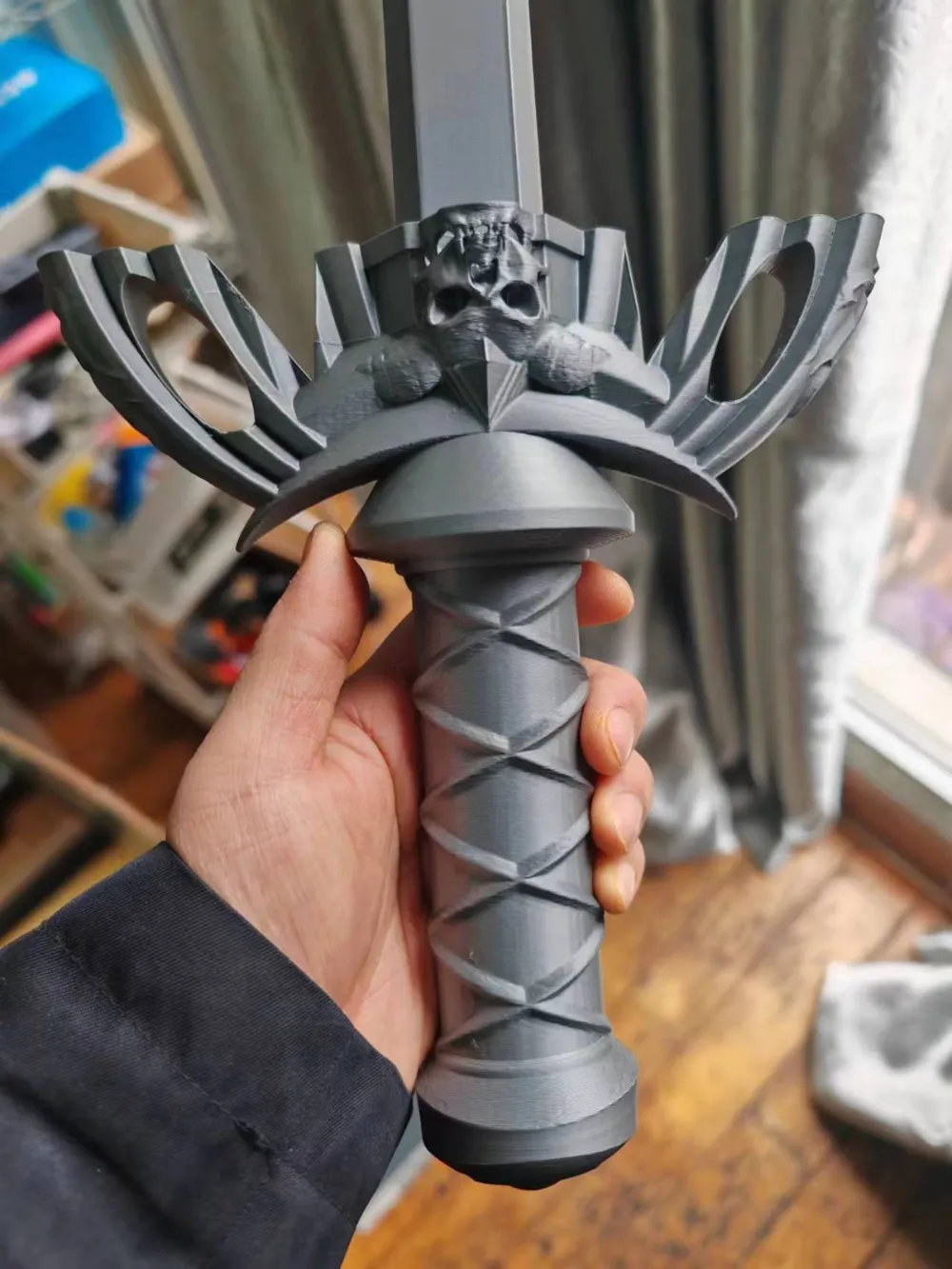 Skeleton Stretching Sword骷髅伸缩剑 Remixed by 心心心 - MakerWorld