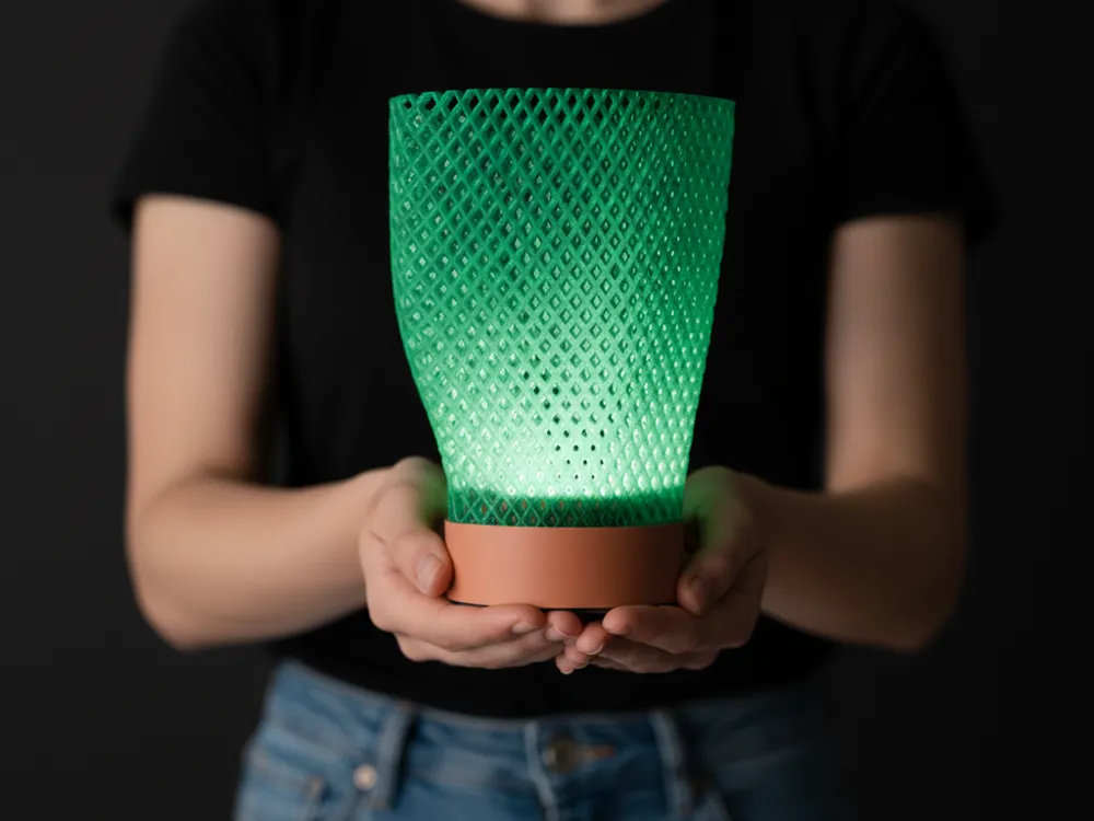 Modern Basket Shade Lamp. Elegant Flowing Design - Free 3D Print Model ...
