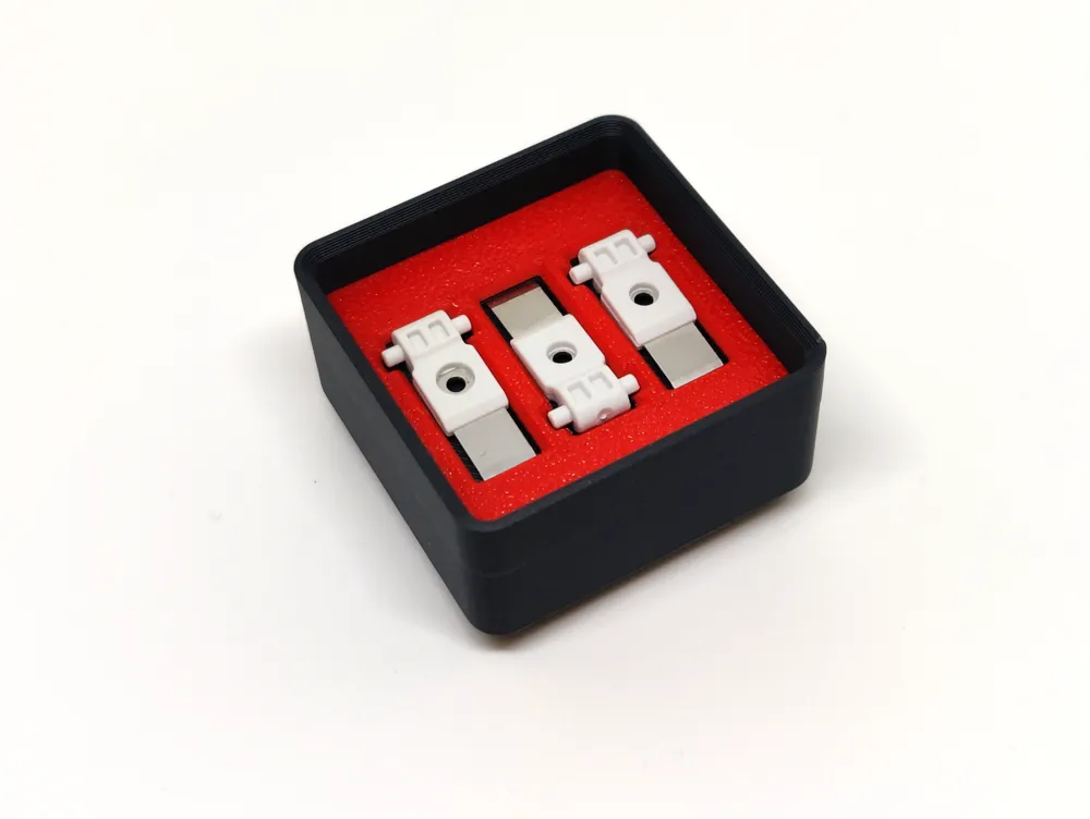 Filament Cutter holder 4x Gridfinity 1x1x3u by Ravnoposeven - MakerWorld