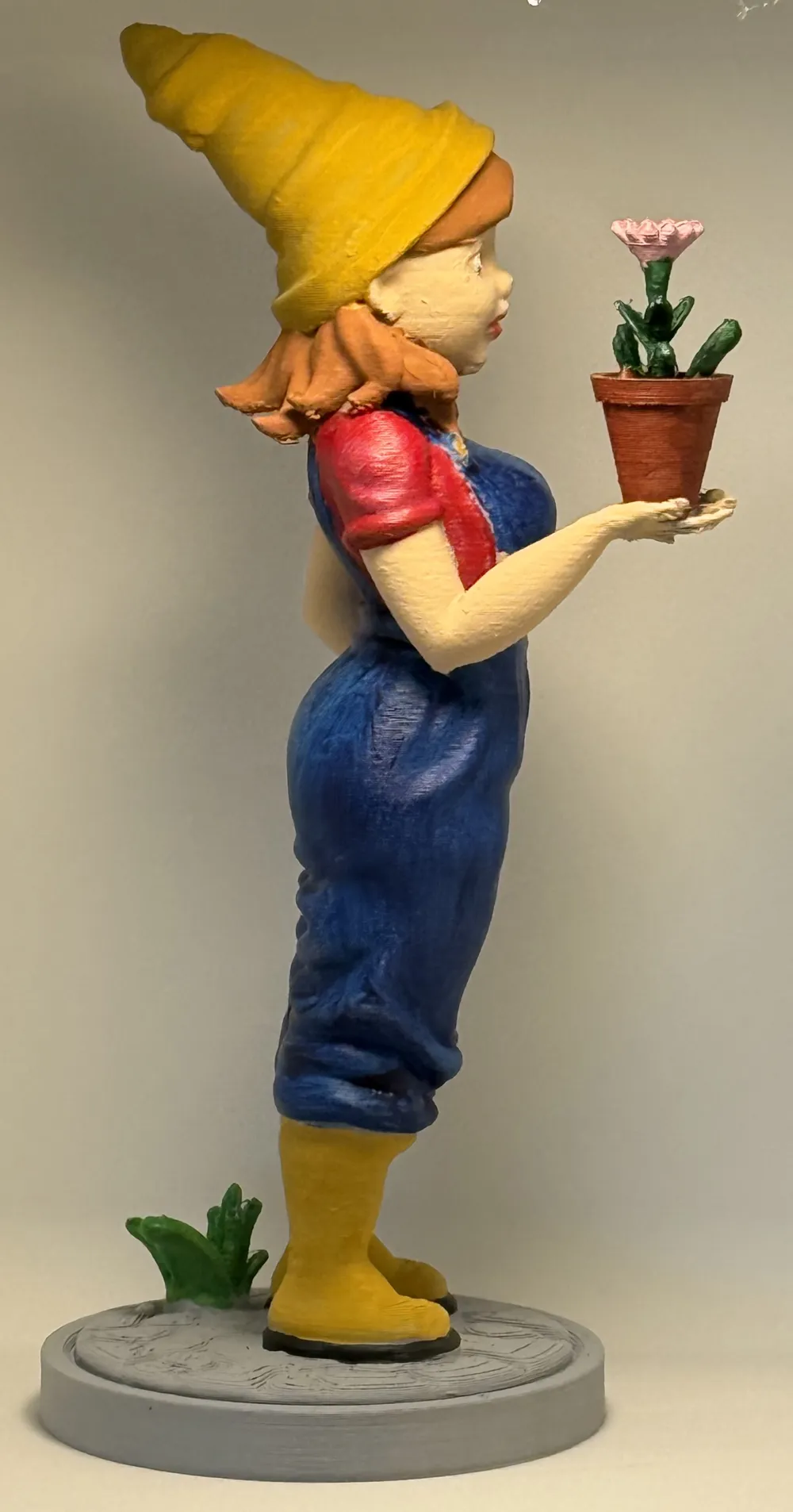 Garden Gnome Girl by Scott MakerWorld: Download Free 3D Models