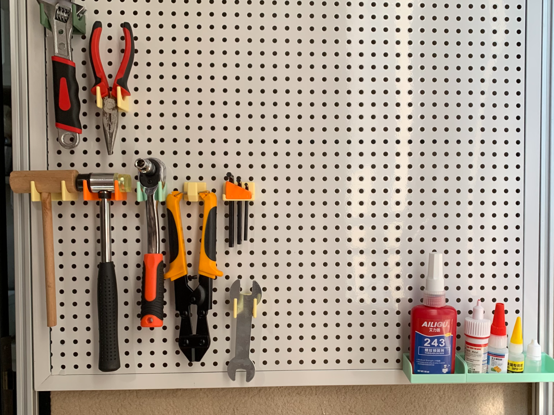 6mm round hole, adaptive hole pitch pegboard accessories collection ...