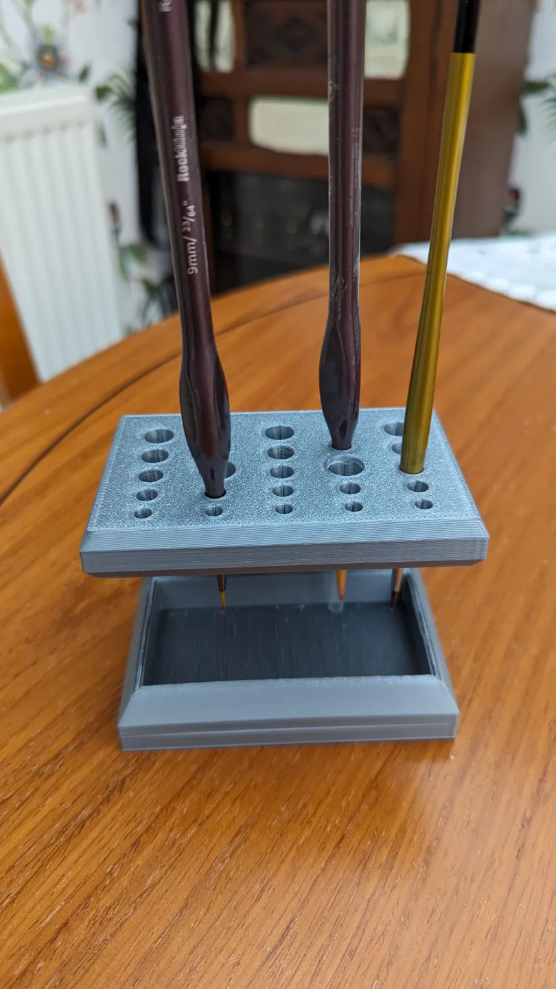 Paint Brush Holder / Drying Rack by ricreaven - MakerWorld