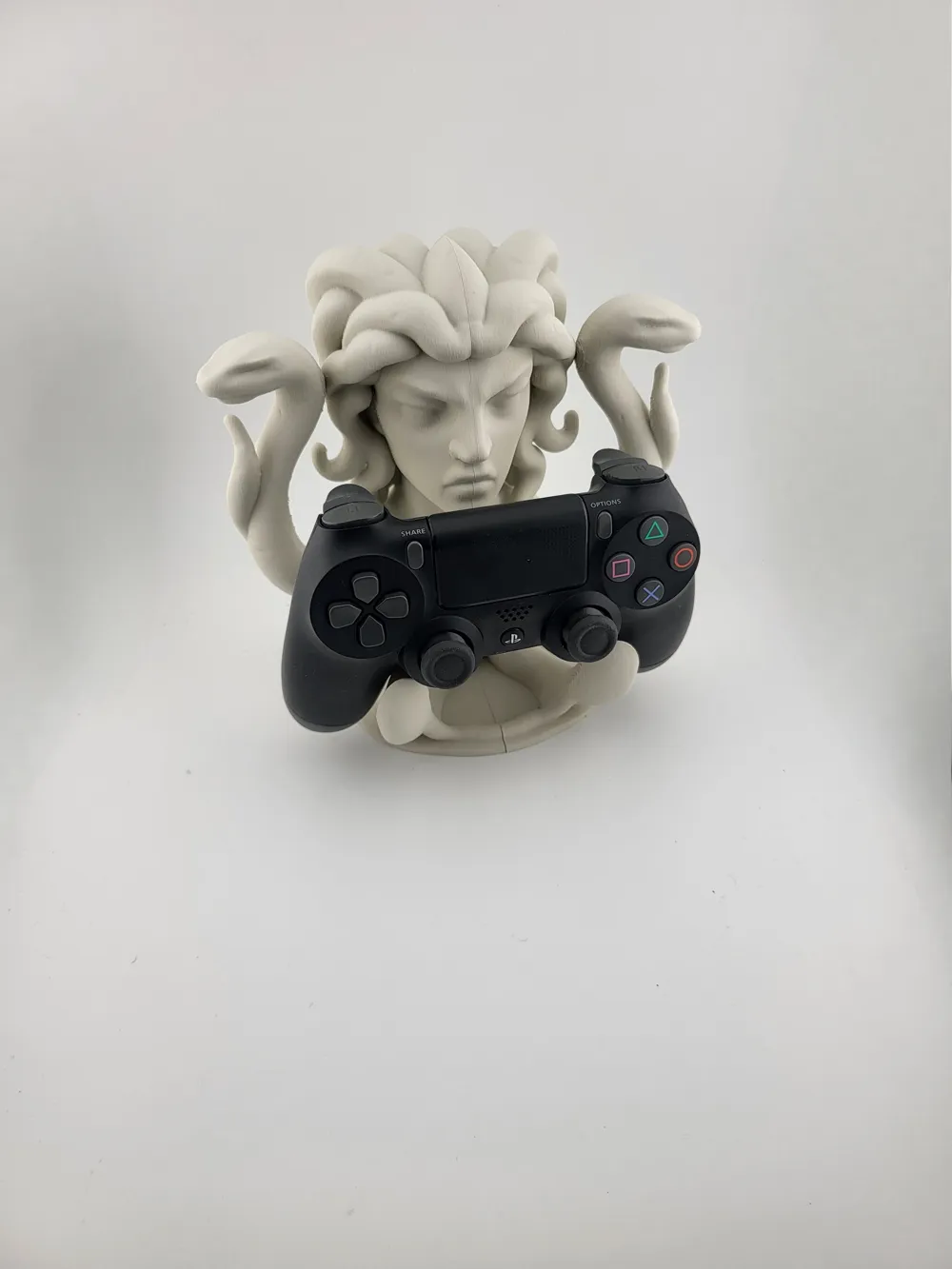 Medusa Controller Stand ps5 ps4 playstation by Mad power MakerWorld ...