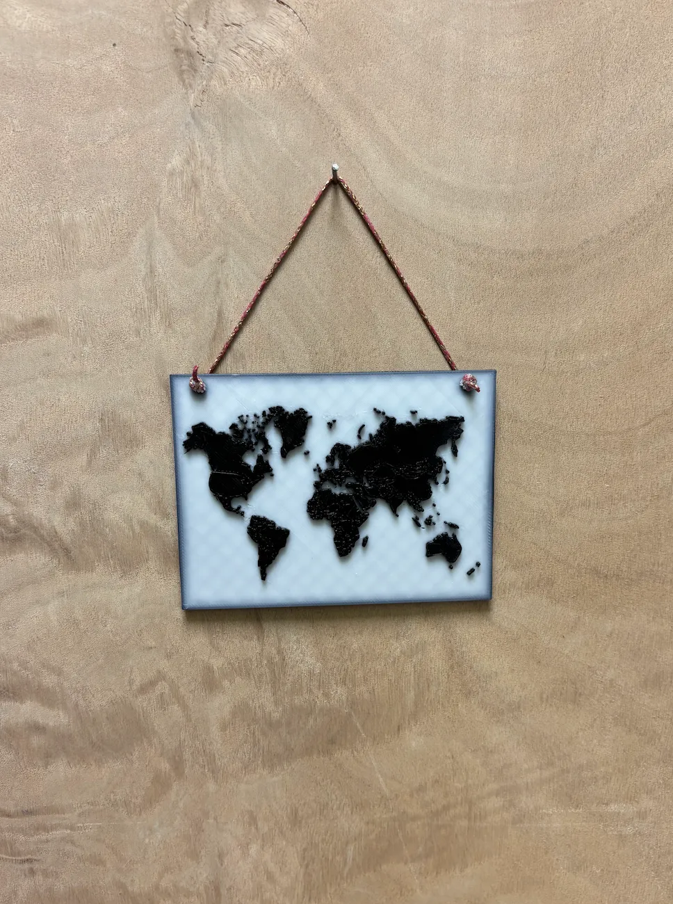 World Map Hanging Frame by MarioBro - MakerWorld