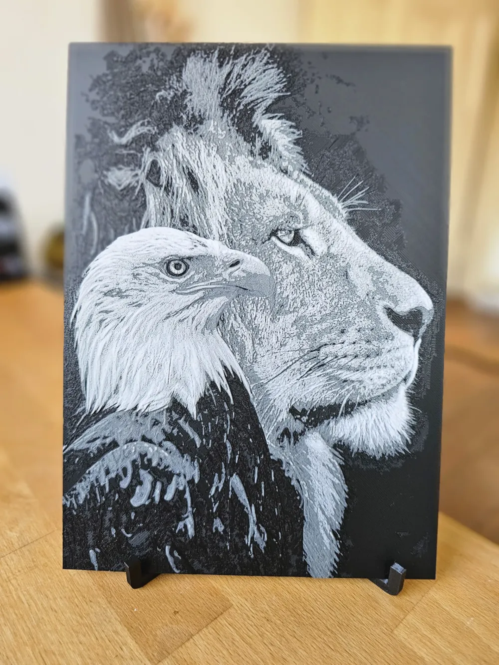 Hueforge - Löwe & Adler by Anniiluff - MakerWorld