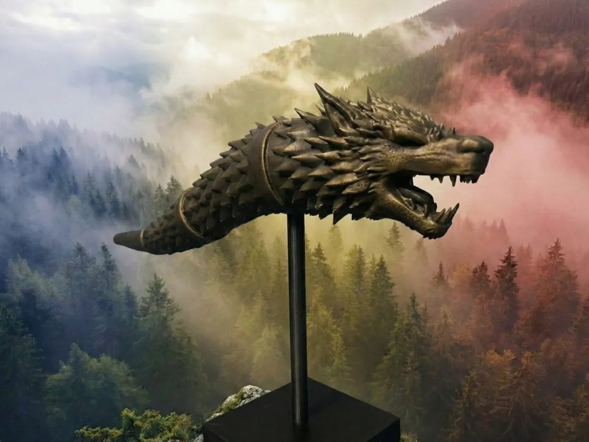 Dacian Draco - Ancient Wolf Standard Statue - Free 3D Print Model ...