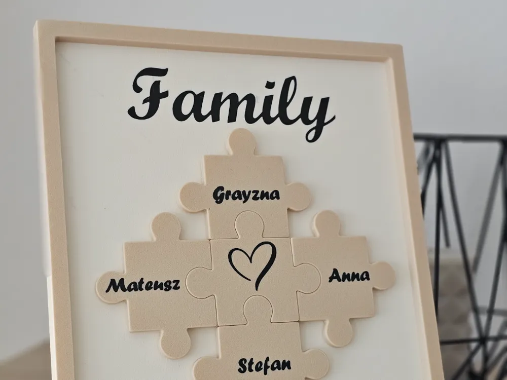 Family Puzzle Frame - Free 3D Print Model - MakerWorld