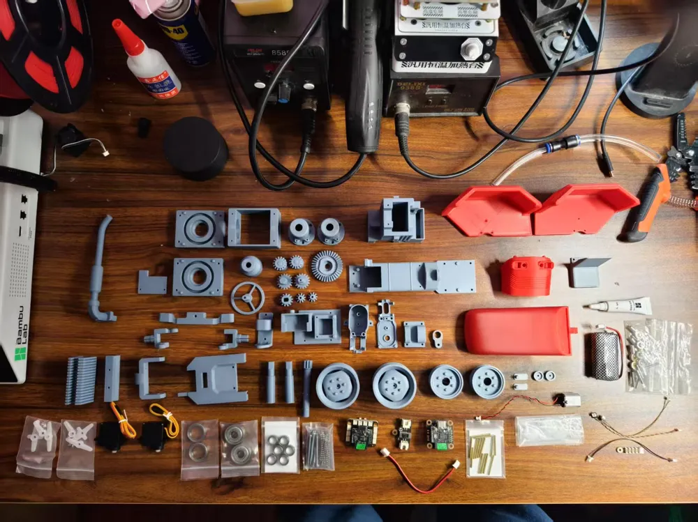 Desktop RC Remote Control Tractor Model by 会飞的谢同学 MakerWorld: Download ...