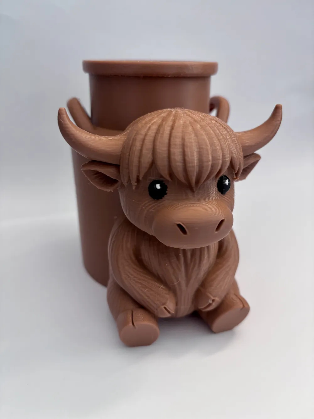 Portapenne e matite a forma di bidone del latte Mucca delle Highland ...