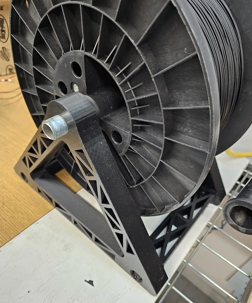 Large Spool Holder - designed for 30cm diameter (5kg) spool by ...