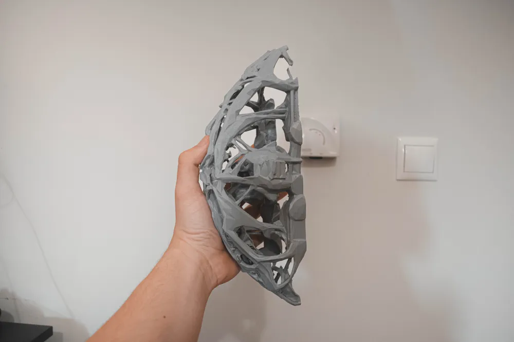 Brake Caliper - Generative Design by KROYPONE - 3D MakerWorld: Download ...