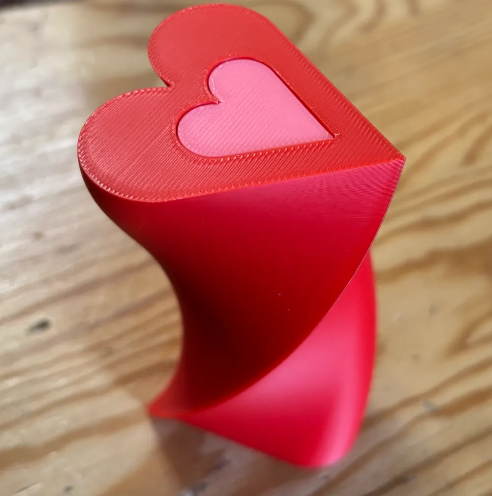 Simple Heart Shaped Passthrough by WrenchWorks3D - MakerWorld