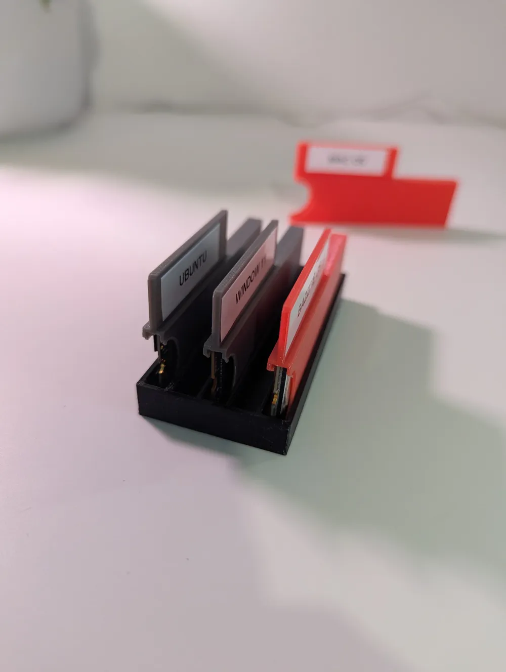 NVME Drive Holder and Organiser with Tray x 5 - Free 3D Print Model ...