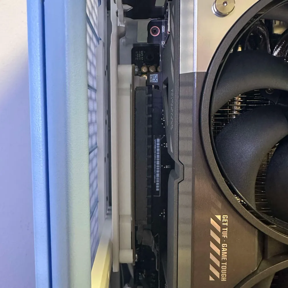 Thermaltake Tower 600 GPU Riser Offset - Free 3D Print Model - MakerWorld