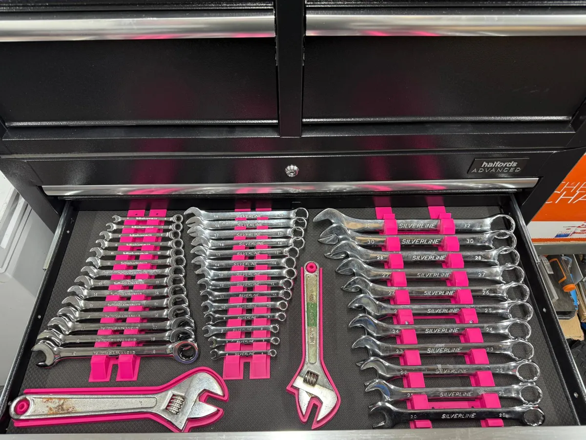 12 Inch Adjustable Spanner Holder (ToolGrid) - Free 3D Print Model ...