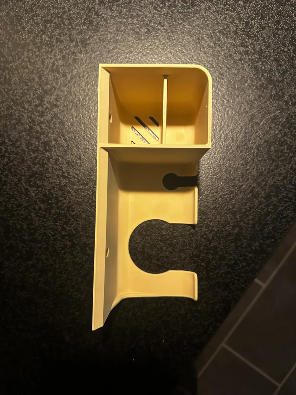 Dyson supersonic wall mount - Free 3D Print Model - MakerWorld