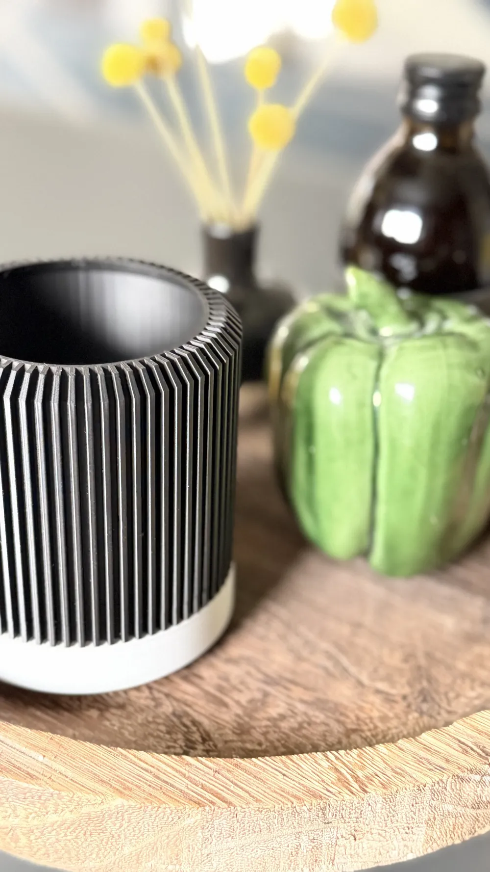 Japandi Ribbed Display Pot - Free 3D Print Model - MakerWorld